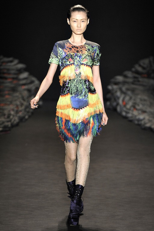 Wearable Trends: Jen Kao Fall 2011, Mercedes-Benz Fashion Week